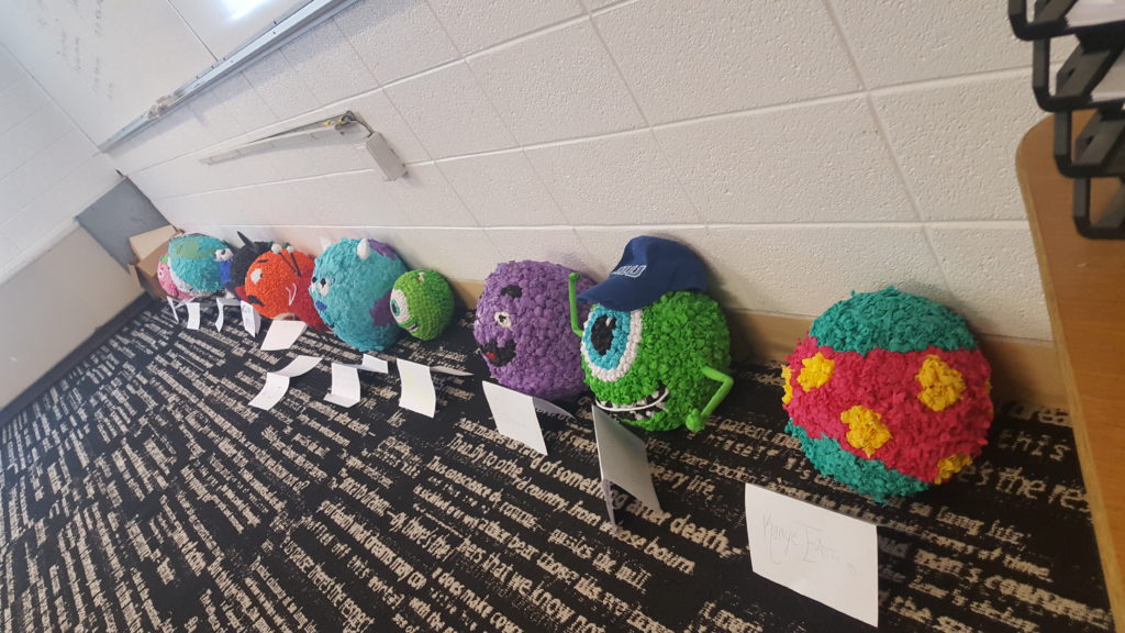 Spanish Class Pinatas! | Thunderbirdproud